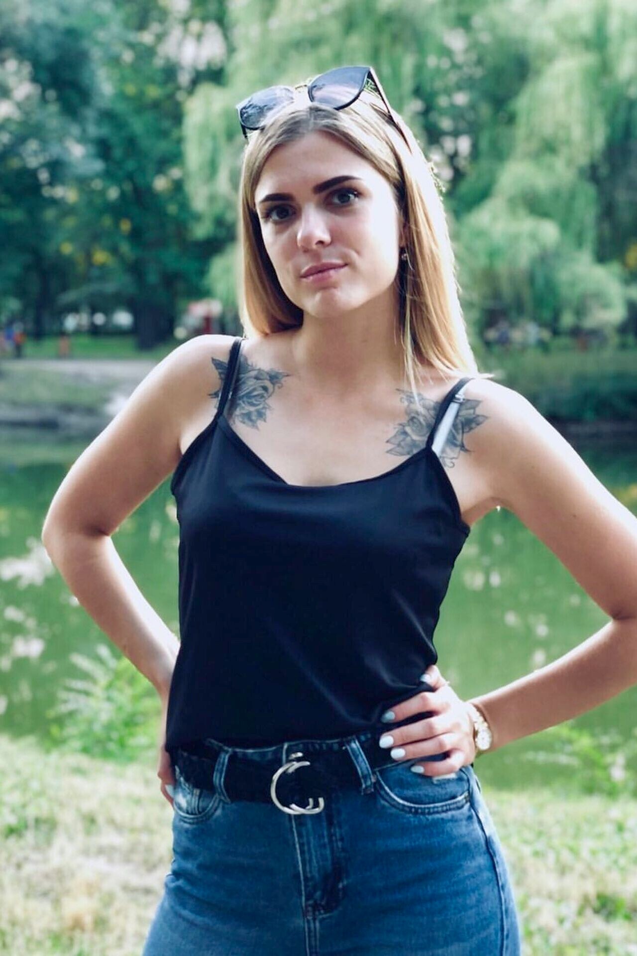 Date Ukrainian Women Kateryna, age 27 with ID: 1421488