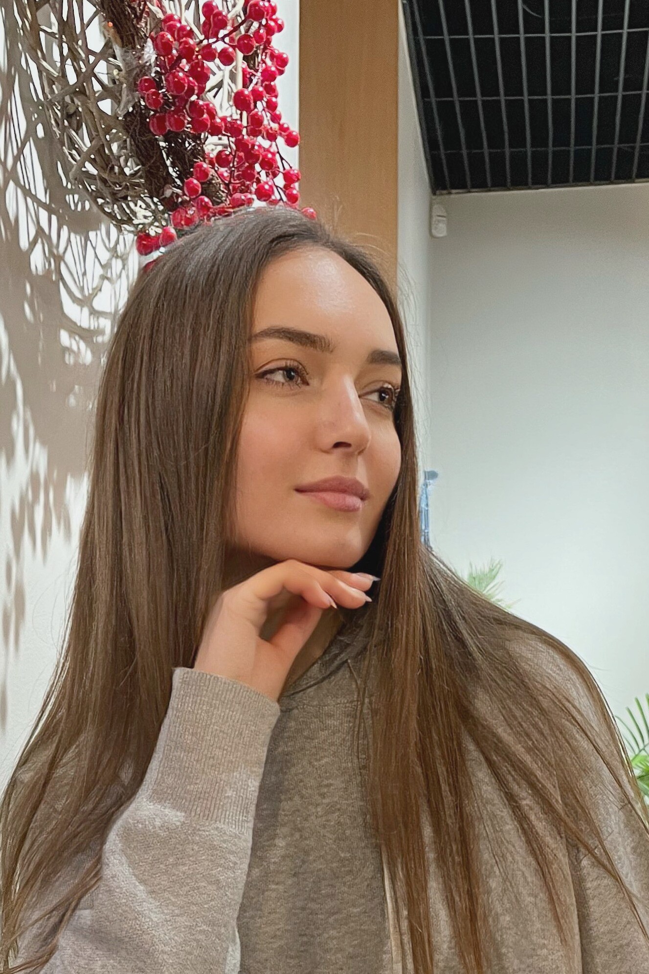 Date Ukrainian Women Daria, age 24 with ID: 1477638