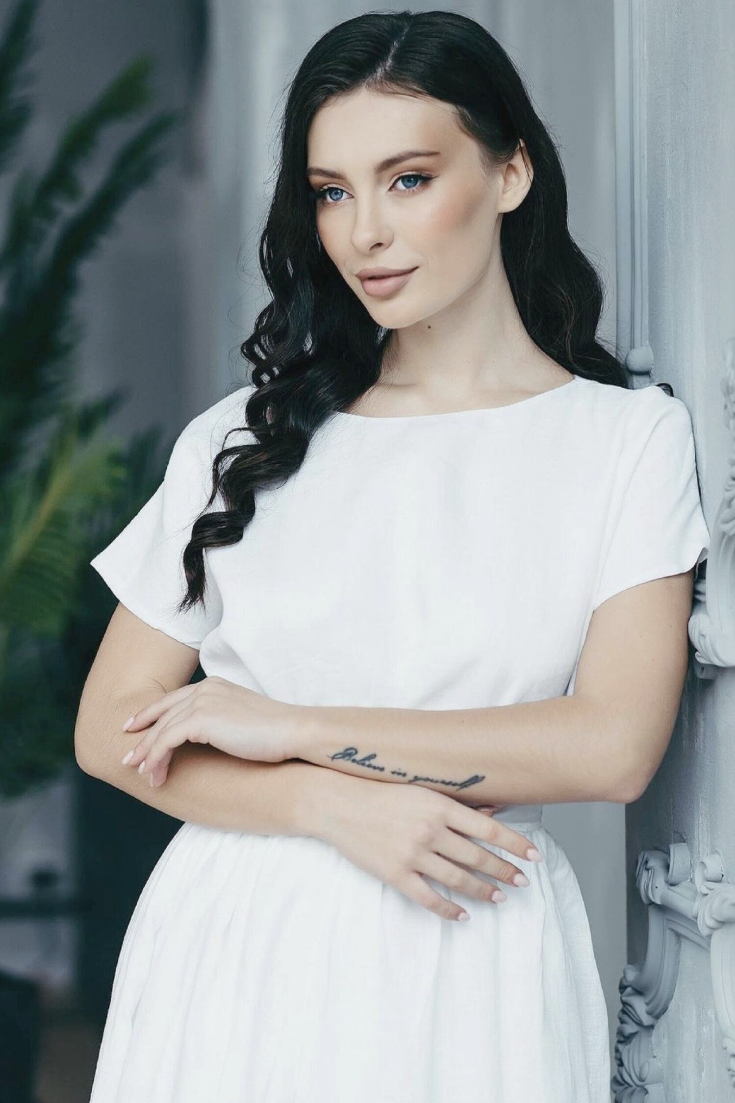 Date Ukrainian Women Alina, age 25 with ID: 1628516