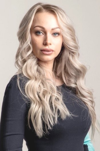 Date Ukrainian Women Yana, age 41 with ID: 1659035